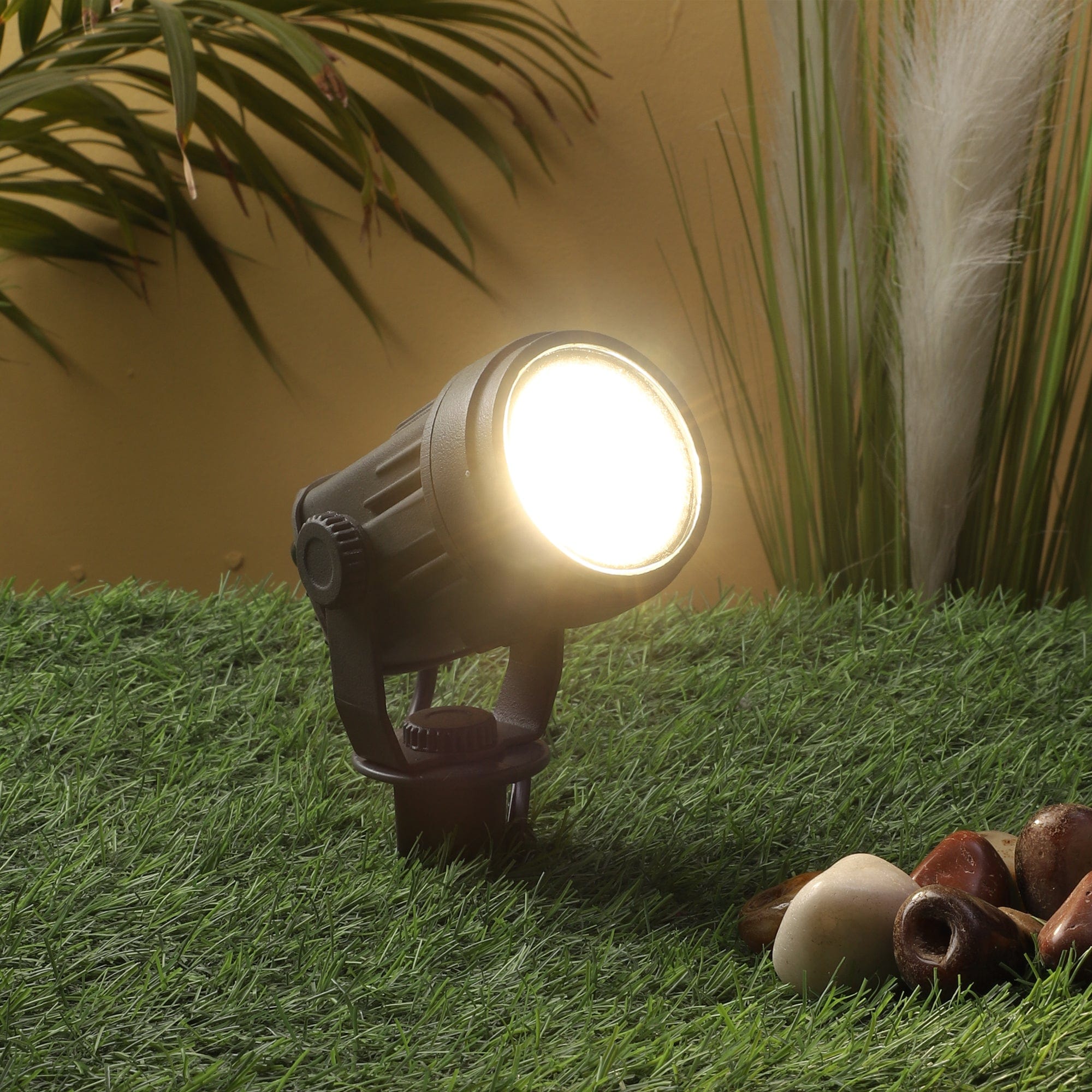 Round Shape Garden Spike Light - For Garden, Pathways & Landscape ...